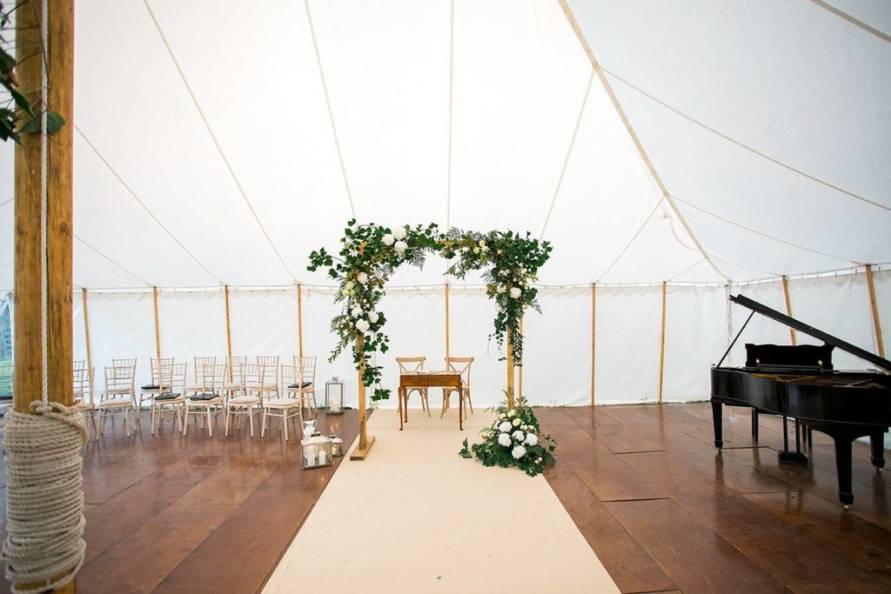 The Ultimate Guide to a Marquee Wedding | Guides for Brides
