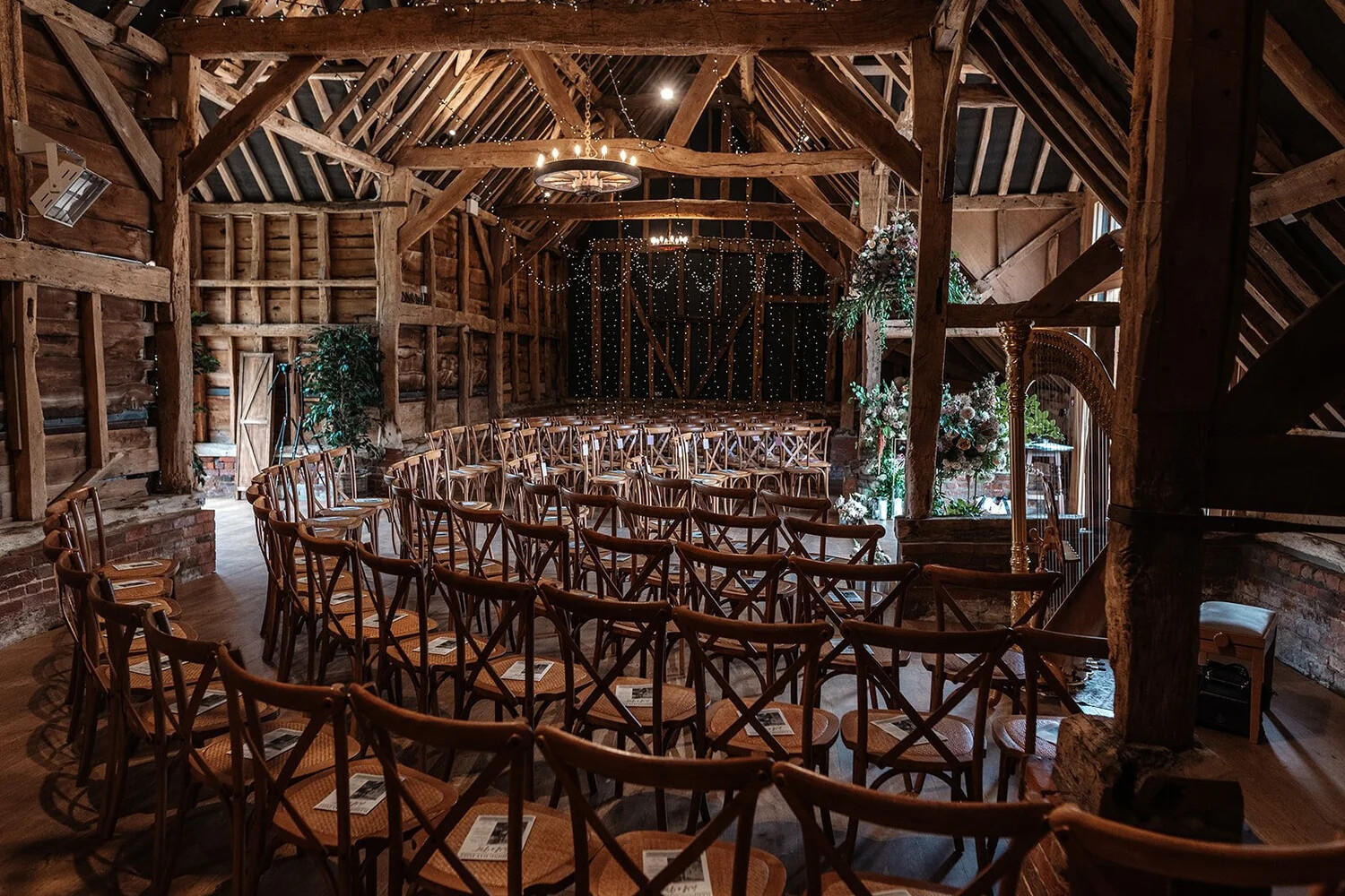 A Guide to Wedding Venues in Hampshire | Guides for Brides