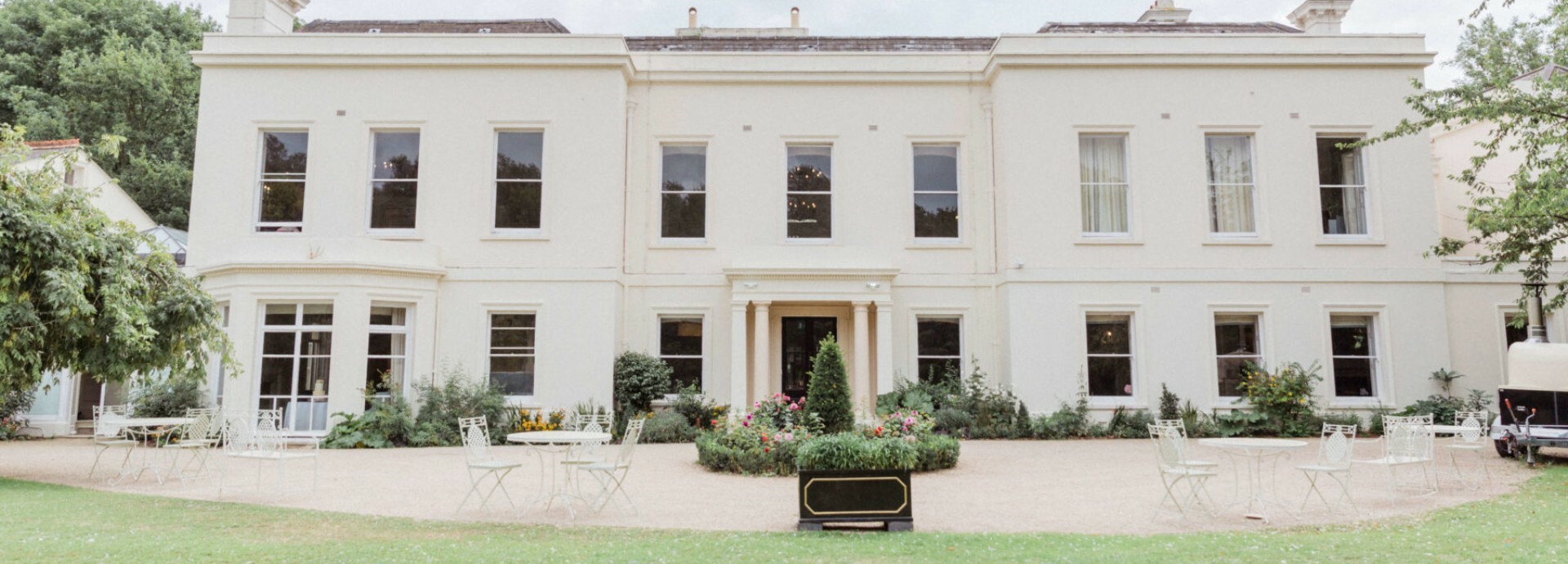Morden Hall: A Glamourous Country Estate Wedding Venue | Guides for Brides