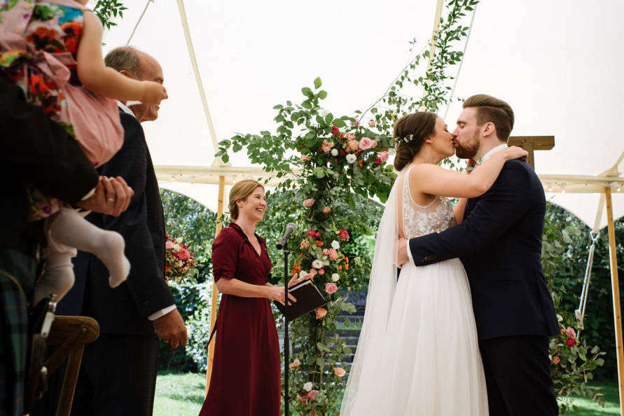 The Ultimate Guide to Celebrants and Celebrant-led Ceremonies | Guides ...