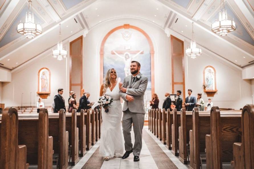 A Guide To Wedding Venues With Churches And Chapels On-Site | Guides ...