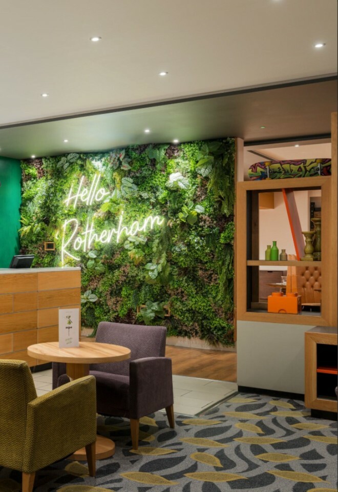 Holiday Inn Rotherham Wedding Venue in South Yorkshire | Guides for Brides