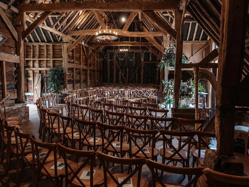 A Guide to Wedding Venues in Hampshire | Guides for Brides