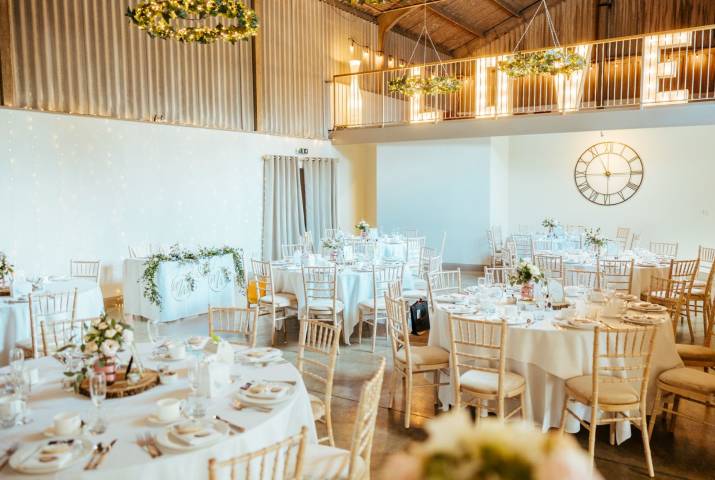 Houchins, Wedding Venue in Essex | Guides for Brides