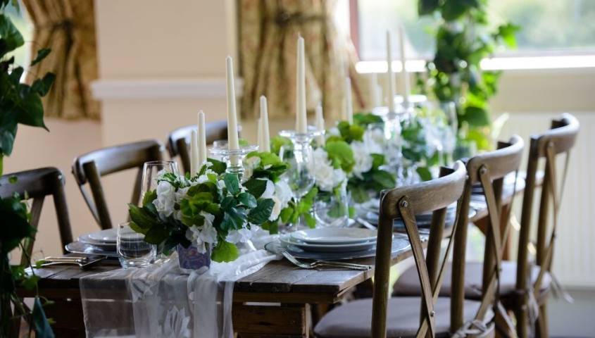 Wrag Barn Golf Club Venues in Wiltshire | Guides for Brides