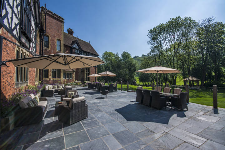 Tyn Dwr Hall, Wedding Venue in Denbighshire | Guides for Brides