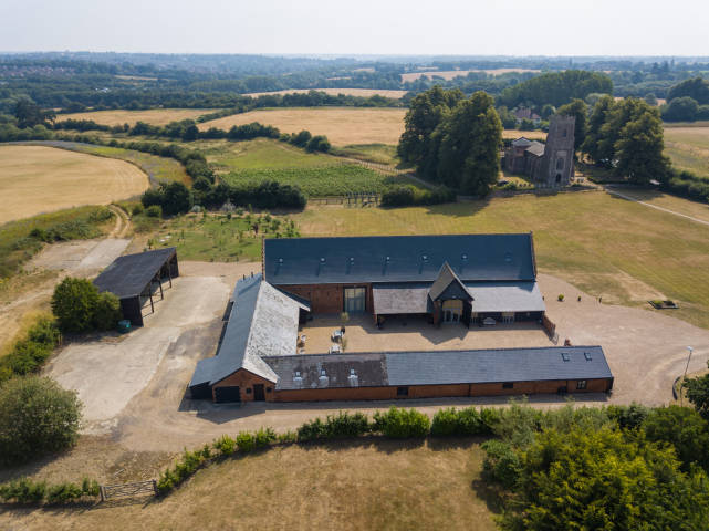 Copdock Hall Venues in Suffolk | Guides for Brides | Guides for Brides