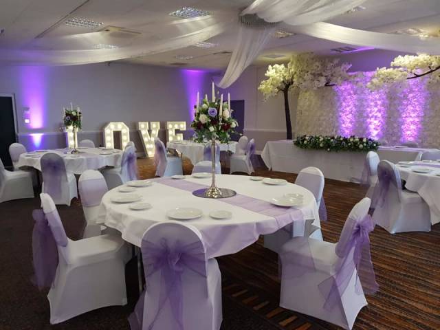 Holiday Inn Runcorn Wedding Venues in Cheshire | Guides for Brides
