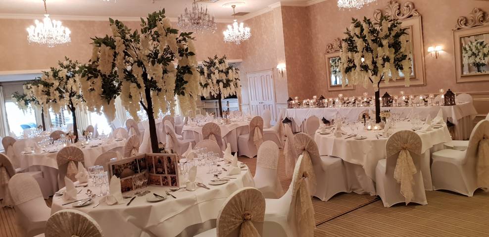 Rowton Hall Hotel Venues in Cheshire | Guides for Brides