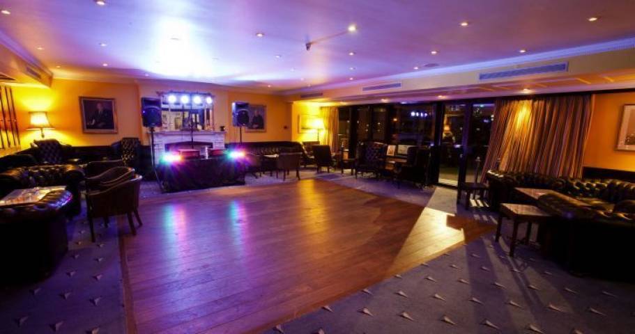 Little Ship Club Venues in Central London | Guides for Brides