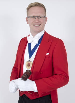 Planners, Celebrants & Toastmasters | Pride Guide
