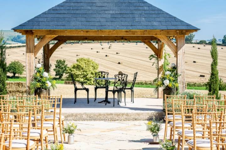 Harefield Barn a countryside Wedding Venue near Exeter, Devon | Guides ...